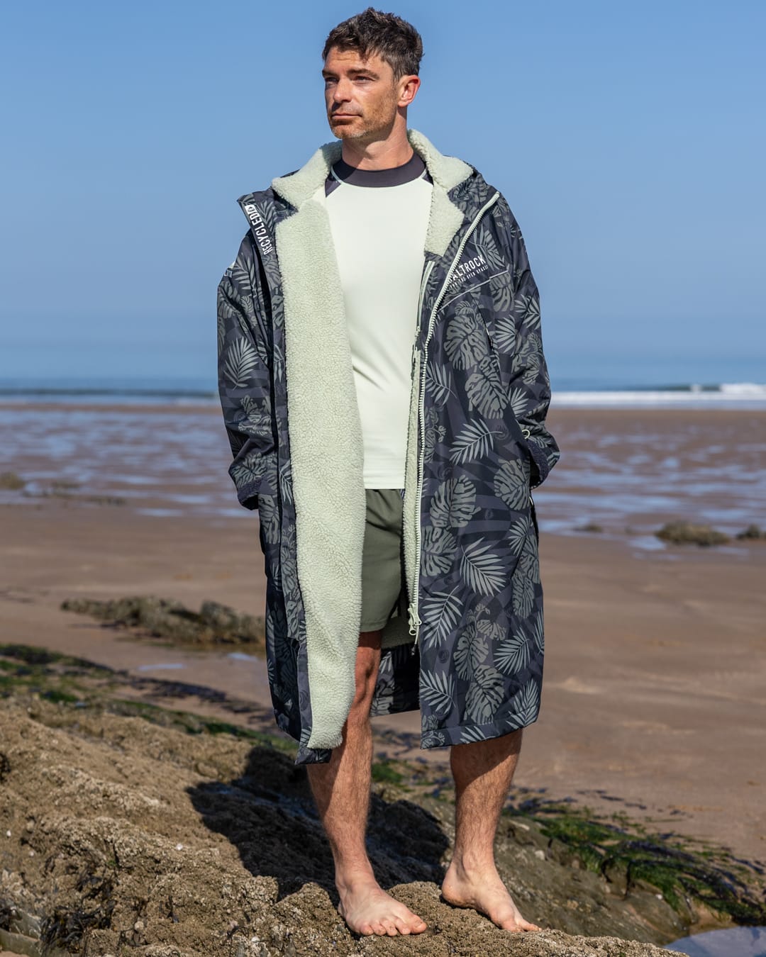 Warp Surf Changing Robe in Dark Grey | Saltrock