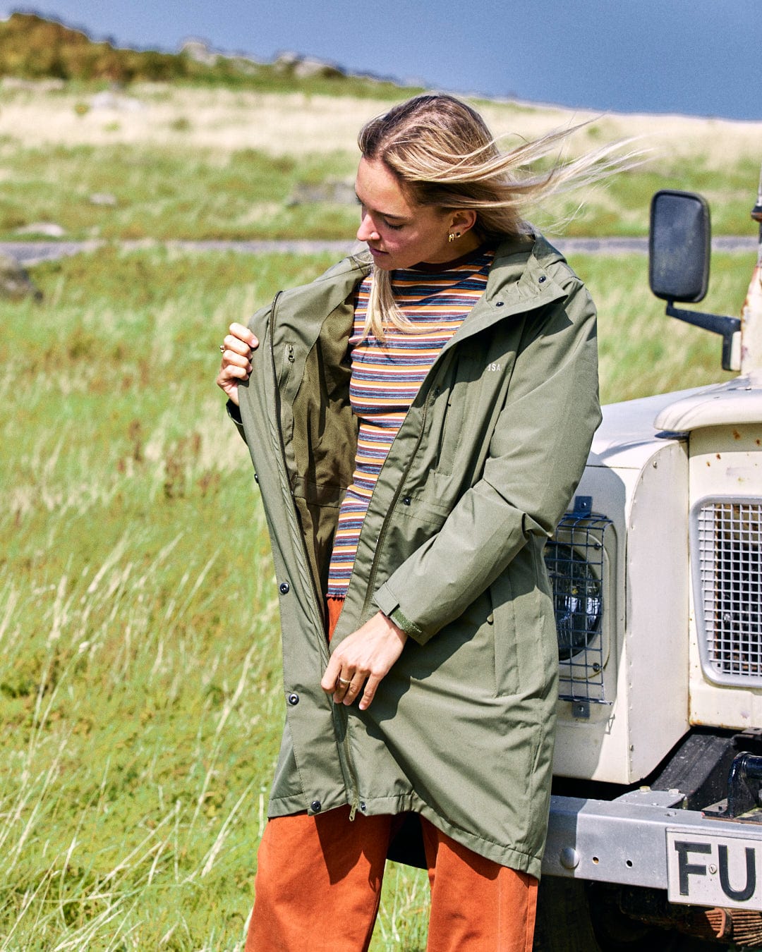 Coats & Jackets