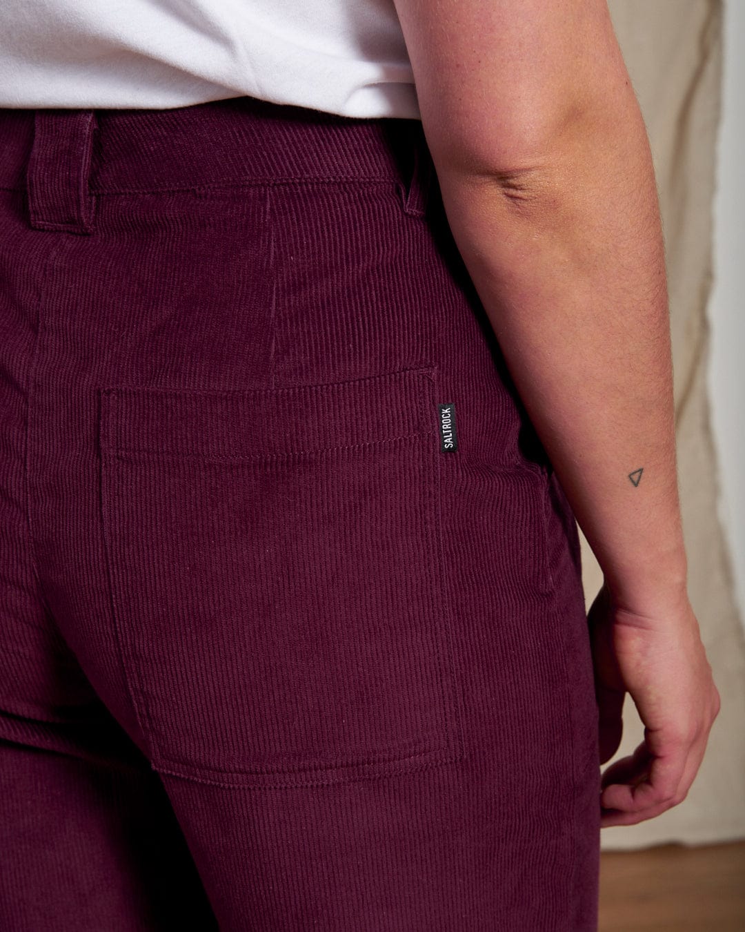 Ogden Cord Womens Straight Leg Cord Trousers in Burgundy